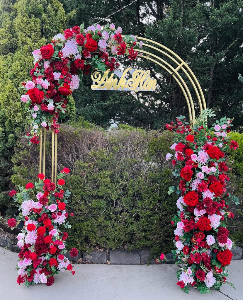 Classic Red Roses Arch – NEW | My Love Forever Grows